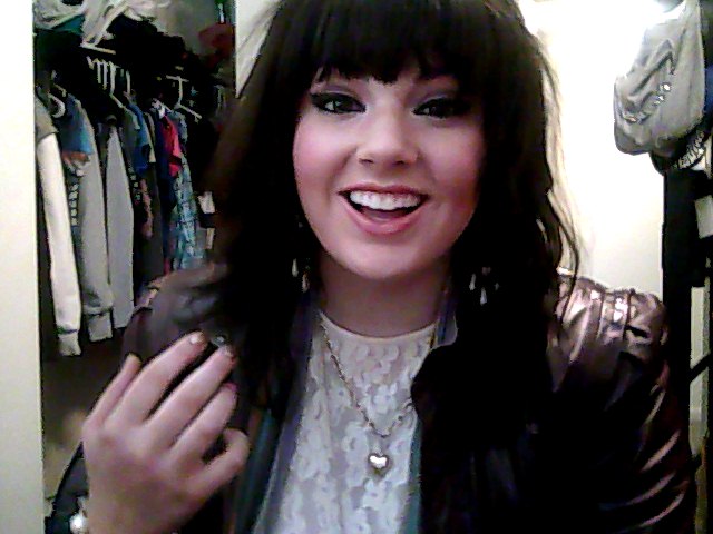 Glamour Couture: all about bangs and facial types.