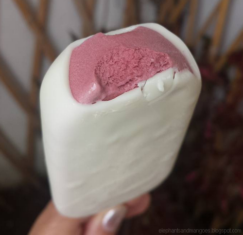 I Scream For Magnum Red Velvet Ice Cream | Elephants & Mangoes