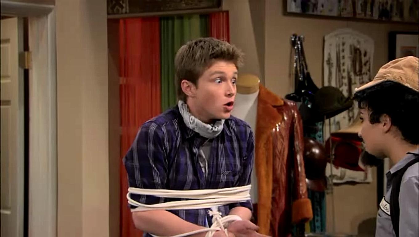 Bound Guys On TV: Sterling Knight, Brandon Smith and Doug Brochu ...