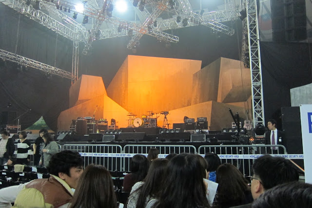 The Constant Crafter: YB Concert in Suwon!