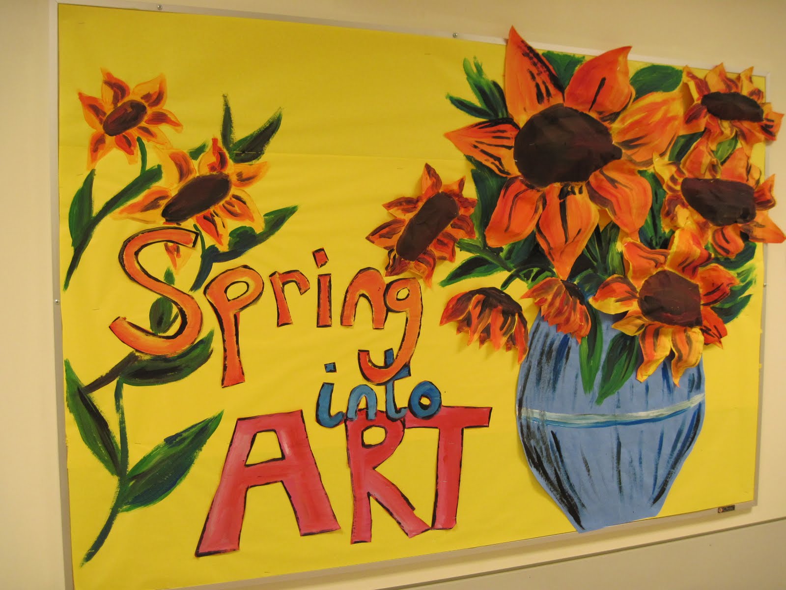 Bulletin Boards to Remember: "Spring into Art"