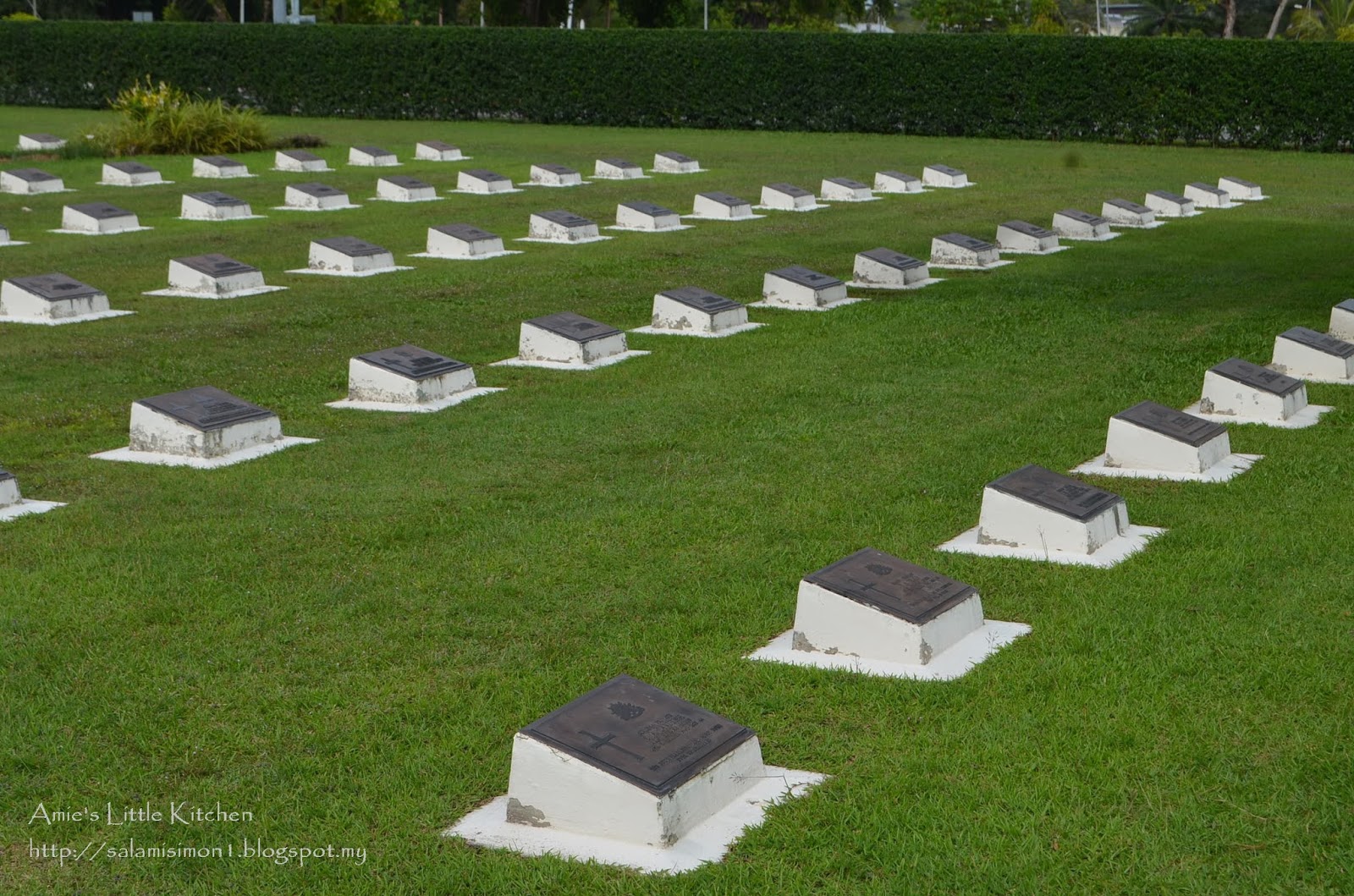 World War II Memorial ( Tugu Peringatan Perang Dunia II) di Labuan ...