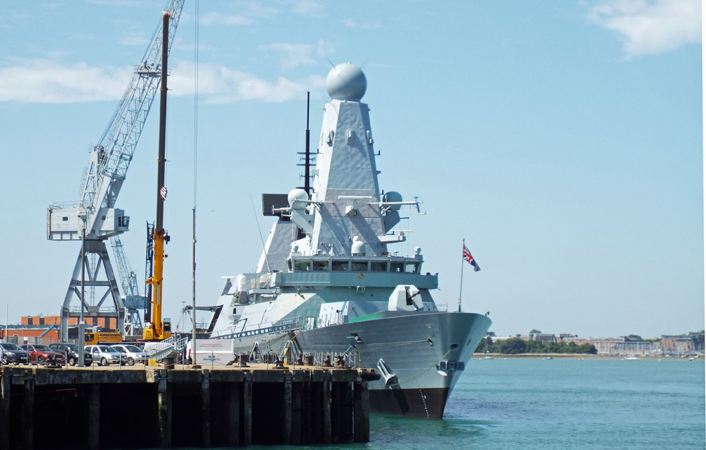 Clyde Naval Gazing: HMS Diamond