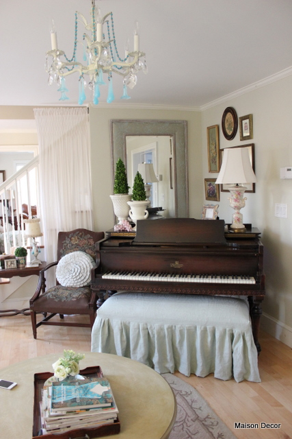 Maison Decor: Piano Corner gets a tune up