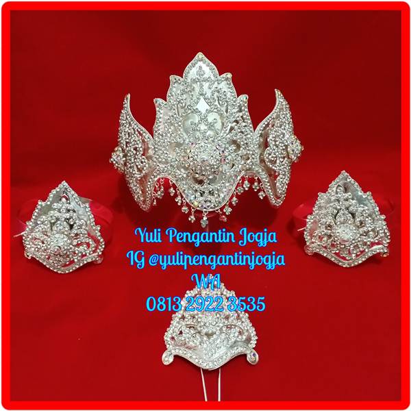 Yuli Pengantin Jogja : AKSESORIS PENGANTIN: Siger sunda