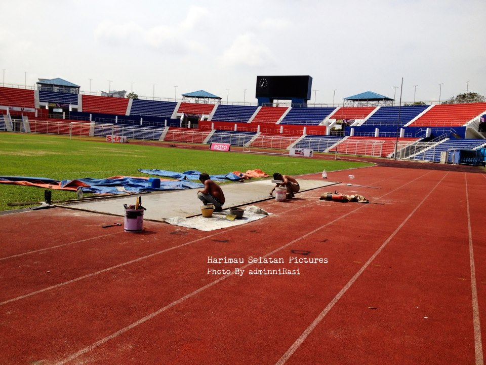 Wajah Baru Stadium LARKIN | Peminat Bola Sepak Johor