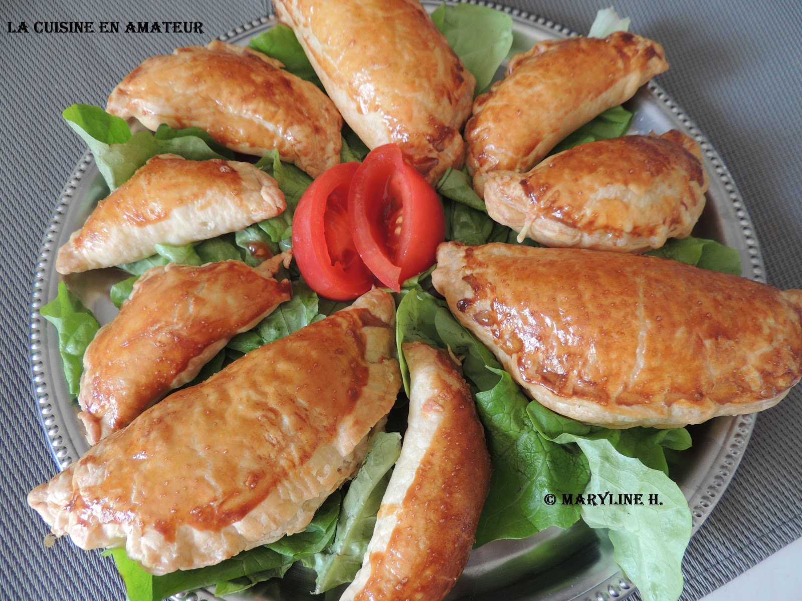 La cuisine en amateur de Maryline: Feuilletés aux 3 fromages