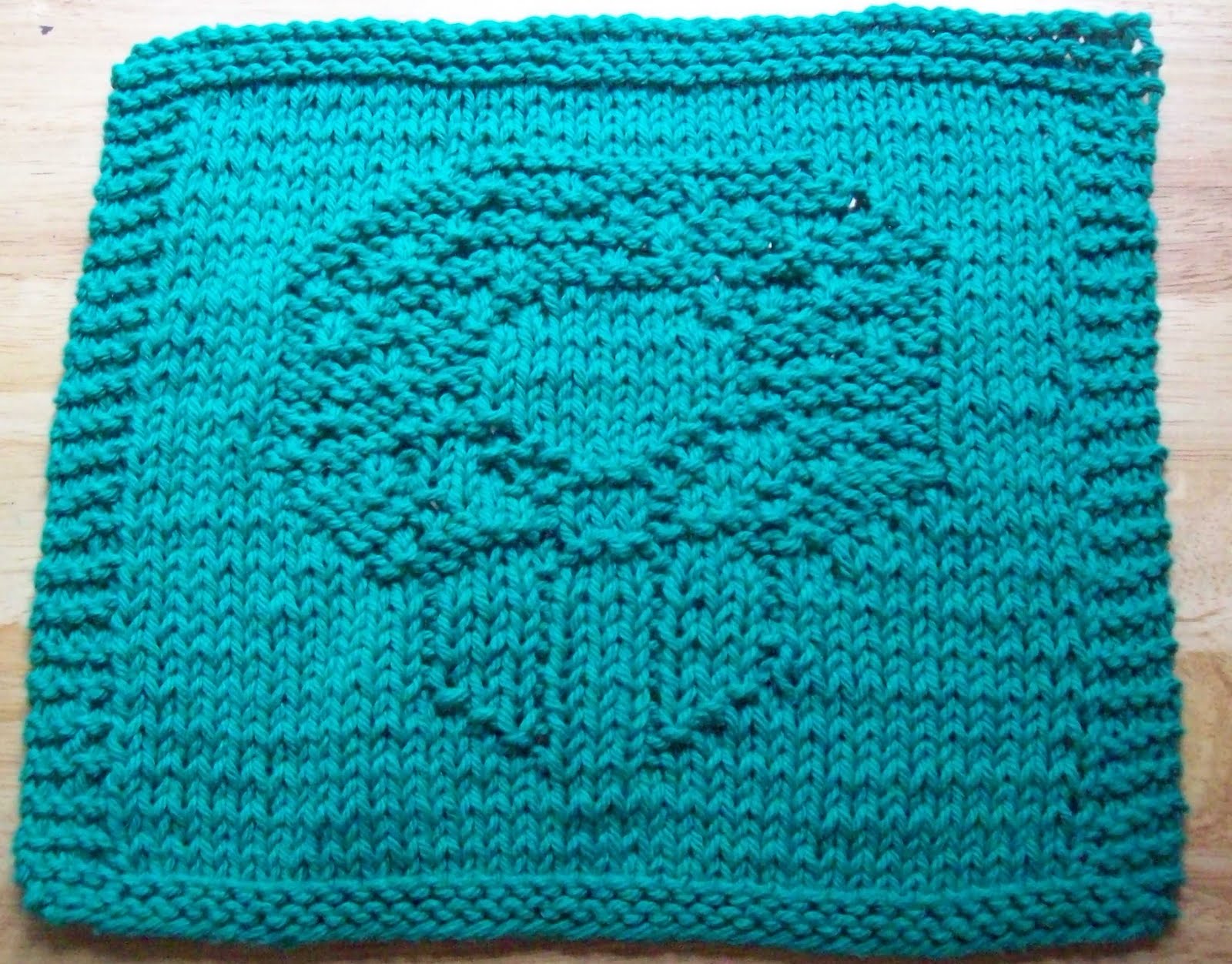 DigKnitty Designs: Another Wreath Knit Dishcloth Pattern DigKnitty Designs: Another Wreath Knit Dishcloth Pattern