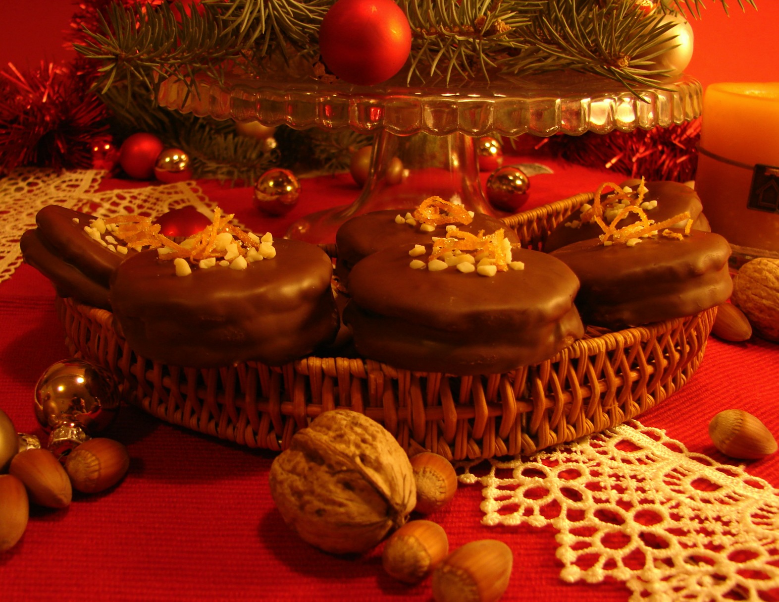 Comori Delicioase: Isler - Deliciul intunecat al serii de Ajun