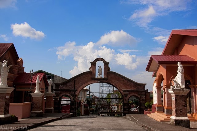 Happy Pill: Scenic Laguna - Liliw