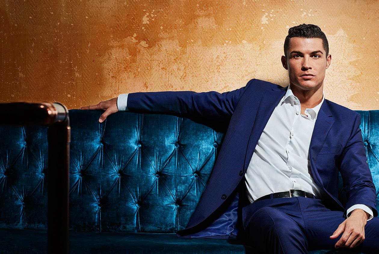 Cristiano Ronaldo has bought a luxury apartment in New York for a ...