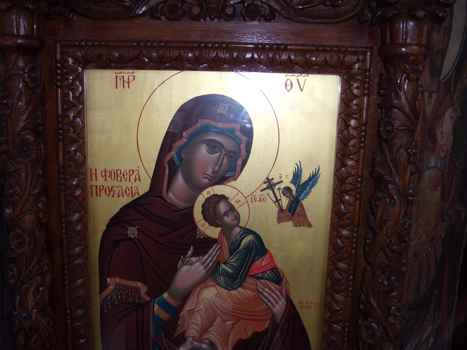 ΙΕΡΑ ΜΟΝΗ ΚΟΥΤΛΟΥΜΟΥΣΙΟΥ ΚΑΙ ΕΞΑΡΤΗΜΑΤΑ