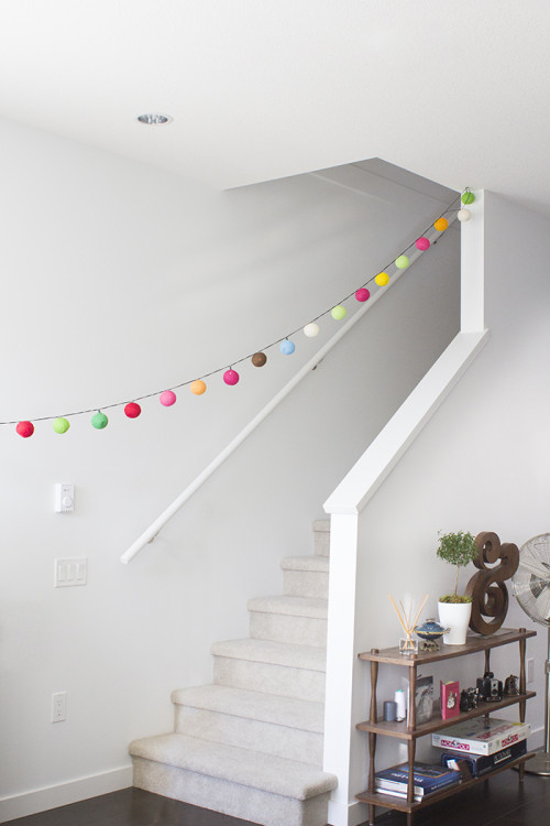 Minimalist Monday: Colourful Minimalism | Just a little less