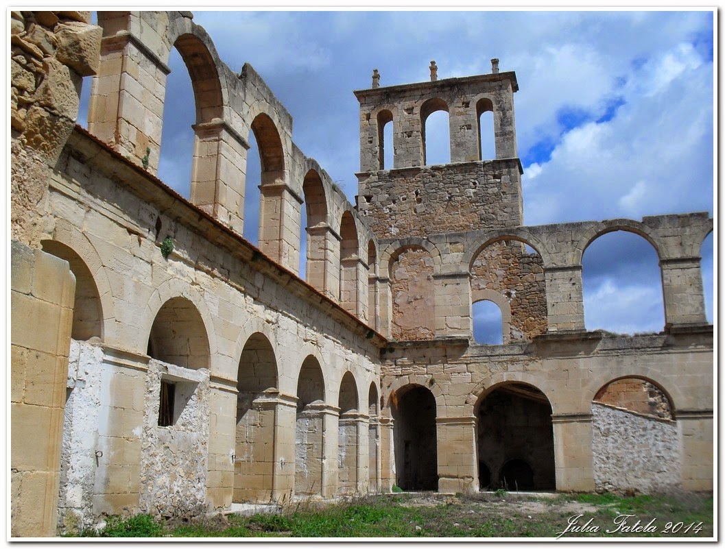 Julia: Monasterio de Ovila