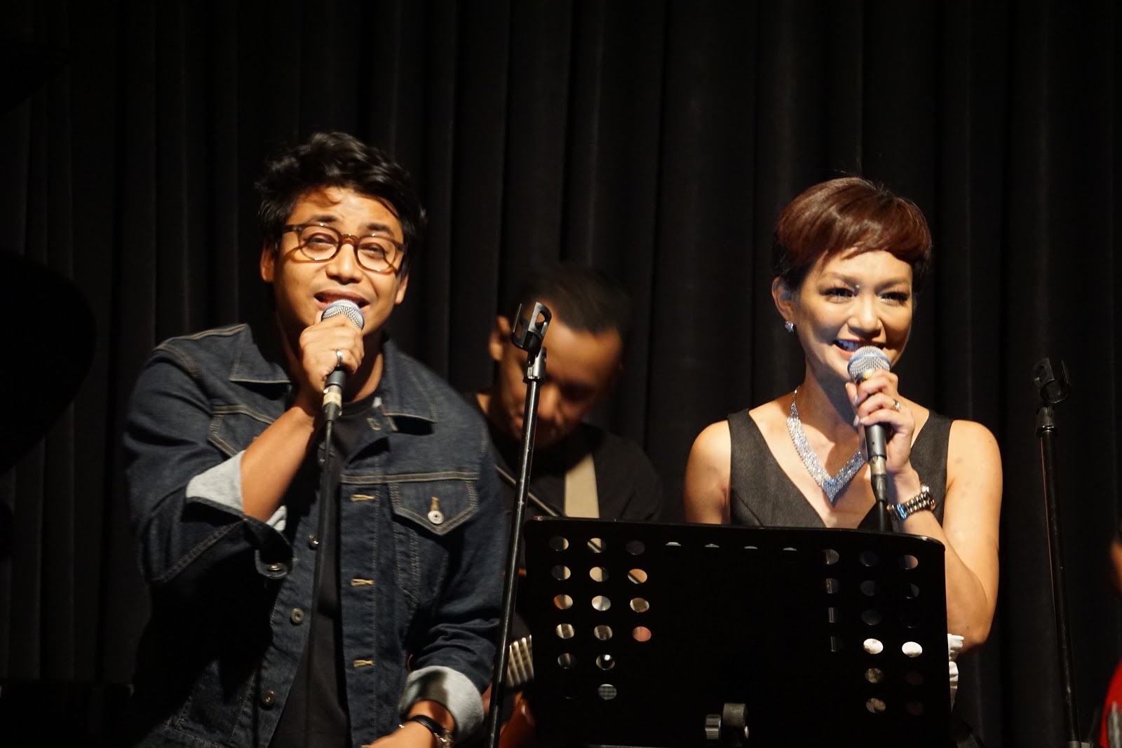 TIDAK PUAS MENONTON ATILIA HARON LIVE AT NO BLACK TIE KUALA LUMPUR