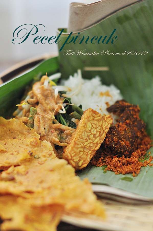 pecel pincuk