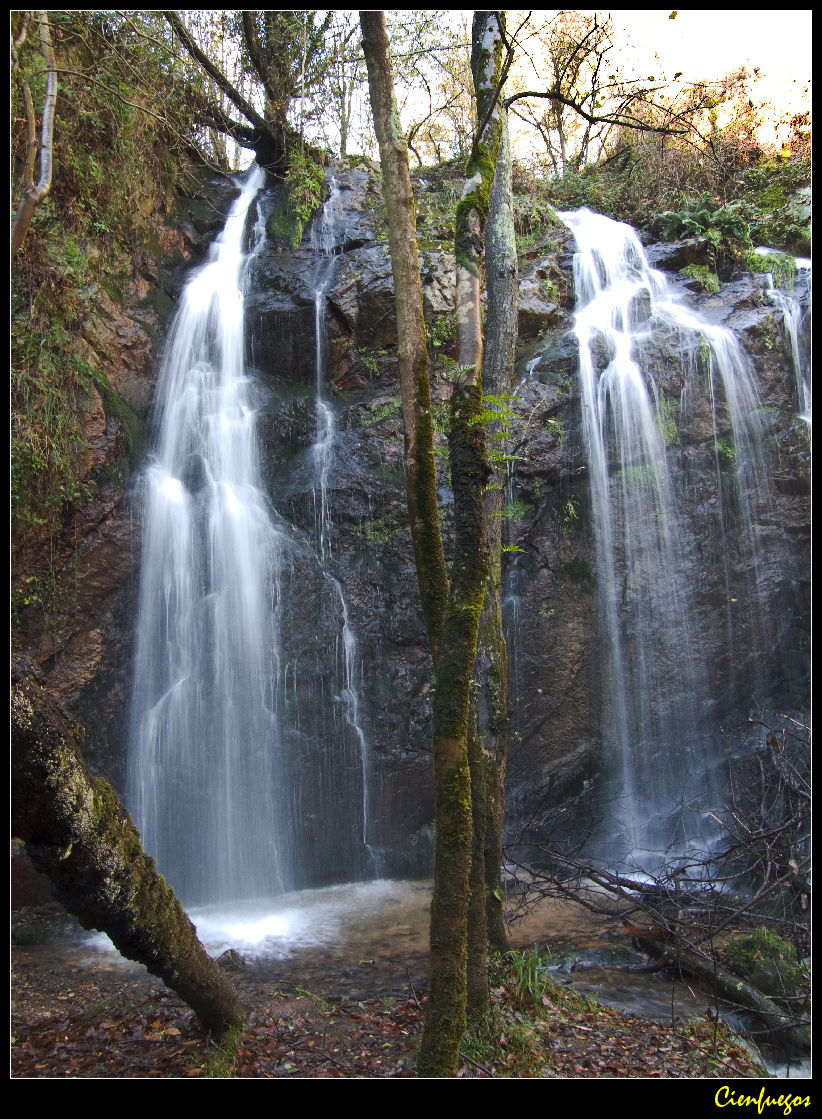 Caleyando con Cienfuegos: Cascadas de Guanga y Peña Castiello