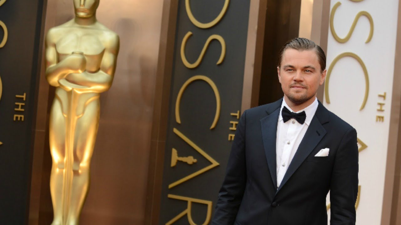 Leonardo DiCaprio, from Snake to Bear For The Oscars - MASSAPEDIA