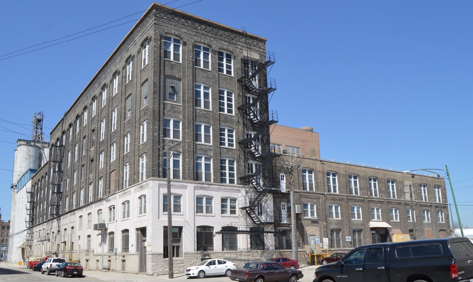 Industrial History: ADM Milling near Downtown Chicago