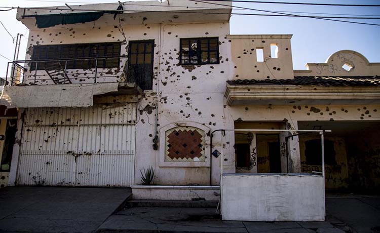 Un viaje por el Culiacán de los narcos muertos "El cementerio narco ...