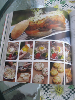 Barbecue Master: Think Inside the Bun - Everyday Gourmet Burgers by Ted ...