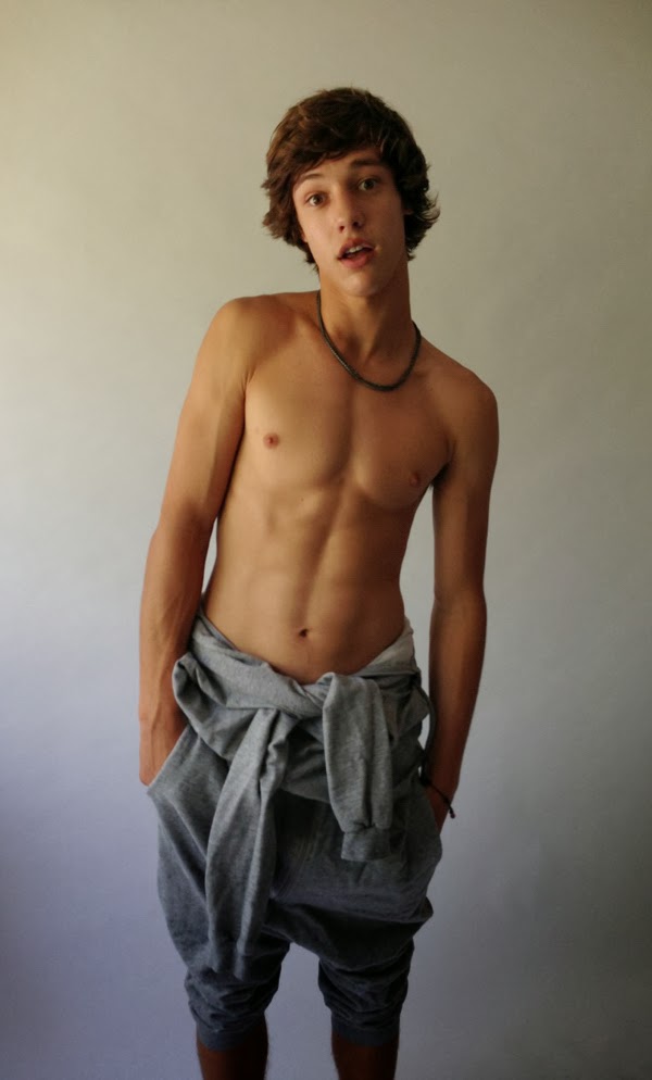 Boy teenage body model - platinumwest