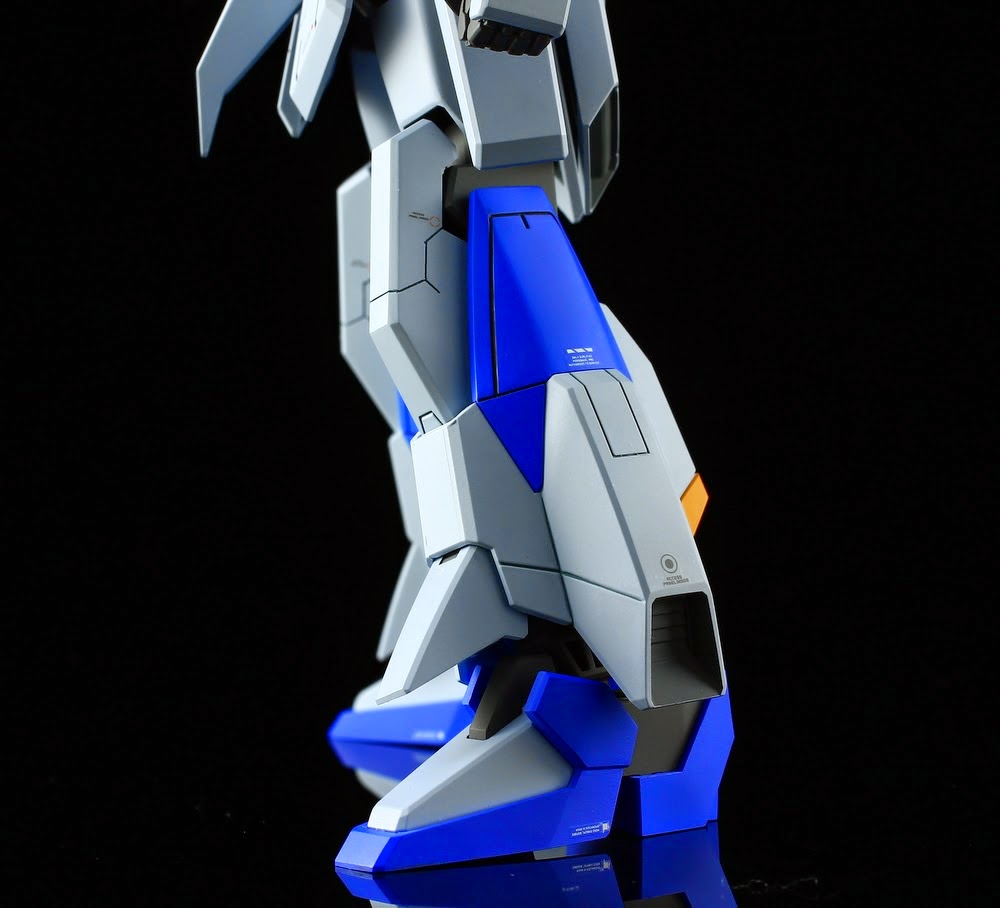 Gundam Family: HG 1/144 Lightning Gundam + Back Weapon System Custom Build