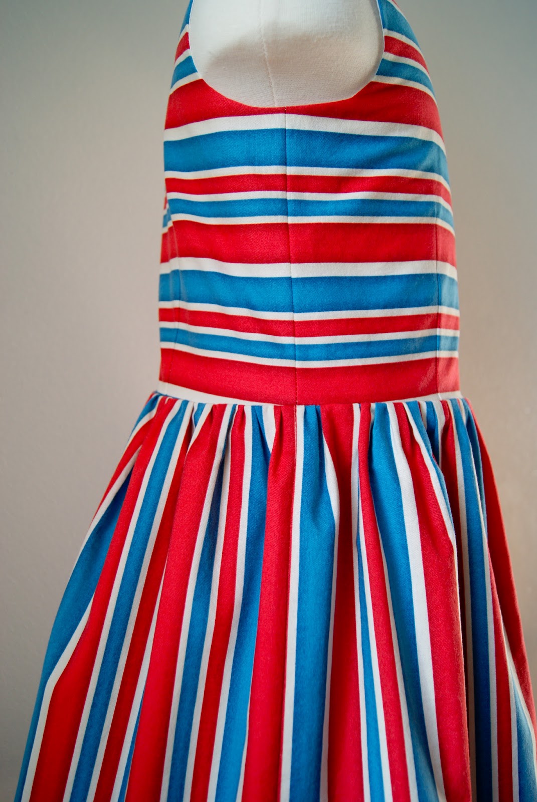 nest full of eggs: The Great British Sewing Bee Dress