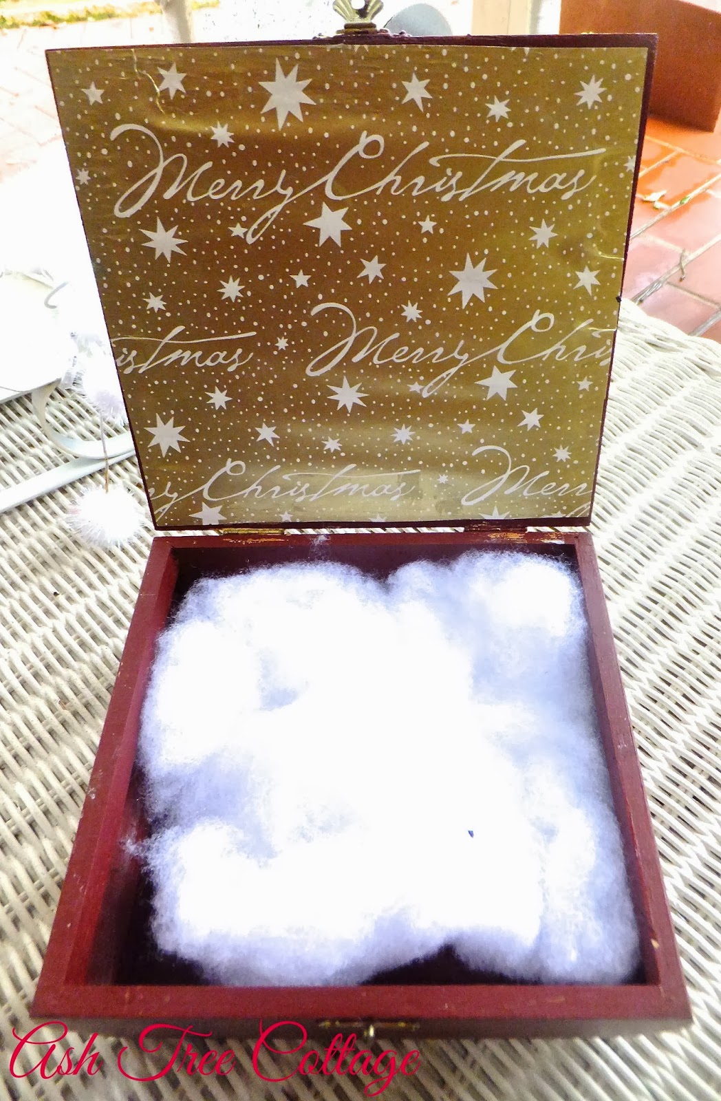 Ash Tree Cottage: Cute and Cheap Christmas Wrap Ideas