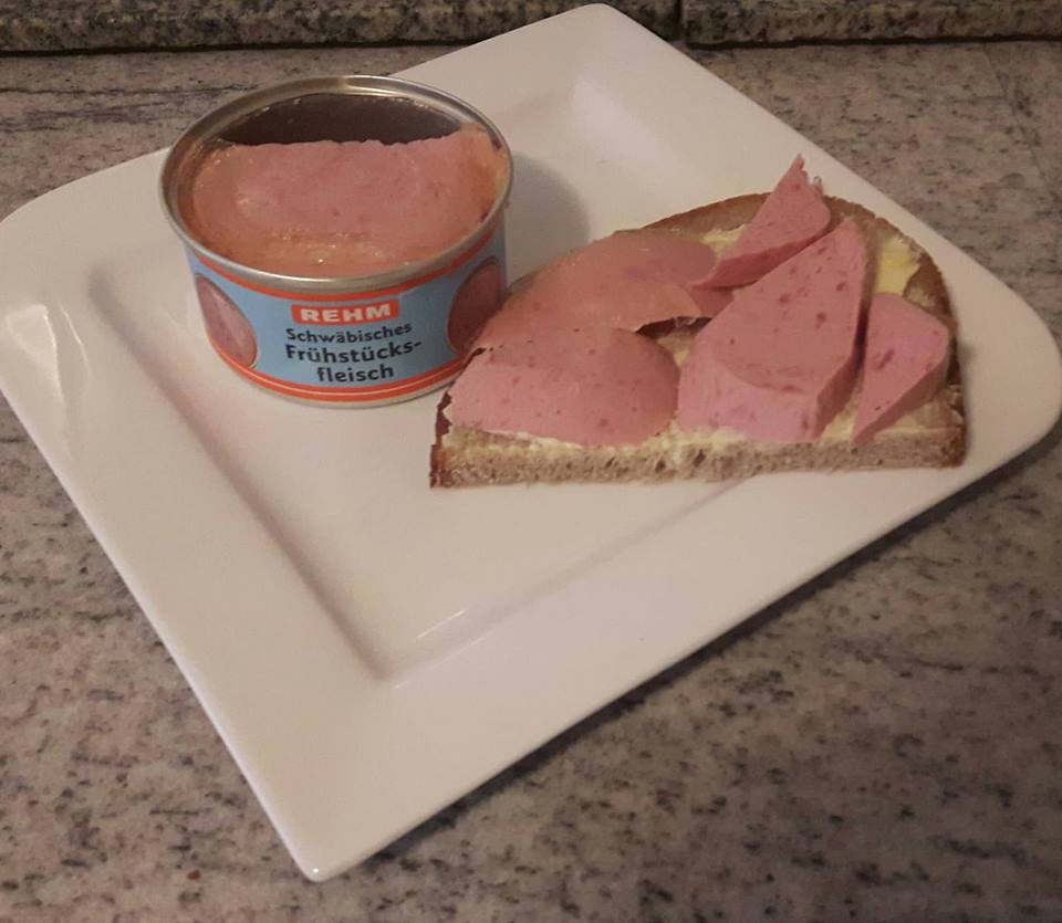 Brigitte´s Testseite: Rehm-Es geht um die Wurst