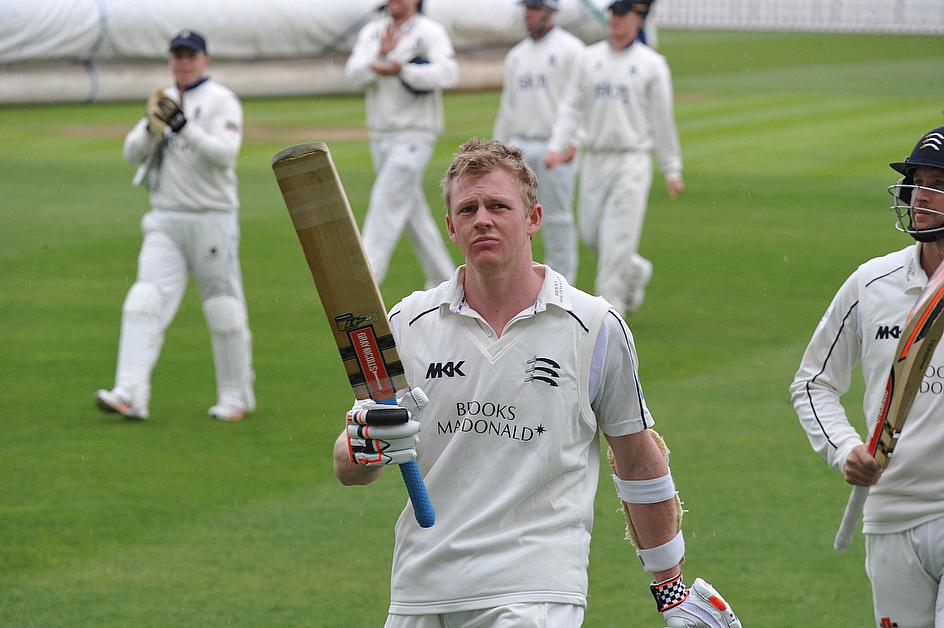 Sam Robson Best Cricketer of England - Power Play Cricketers