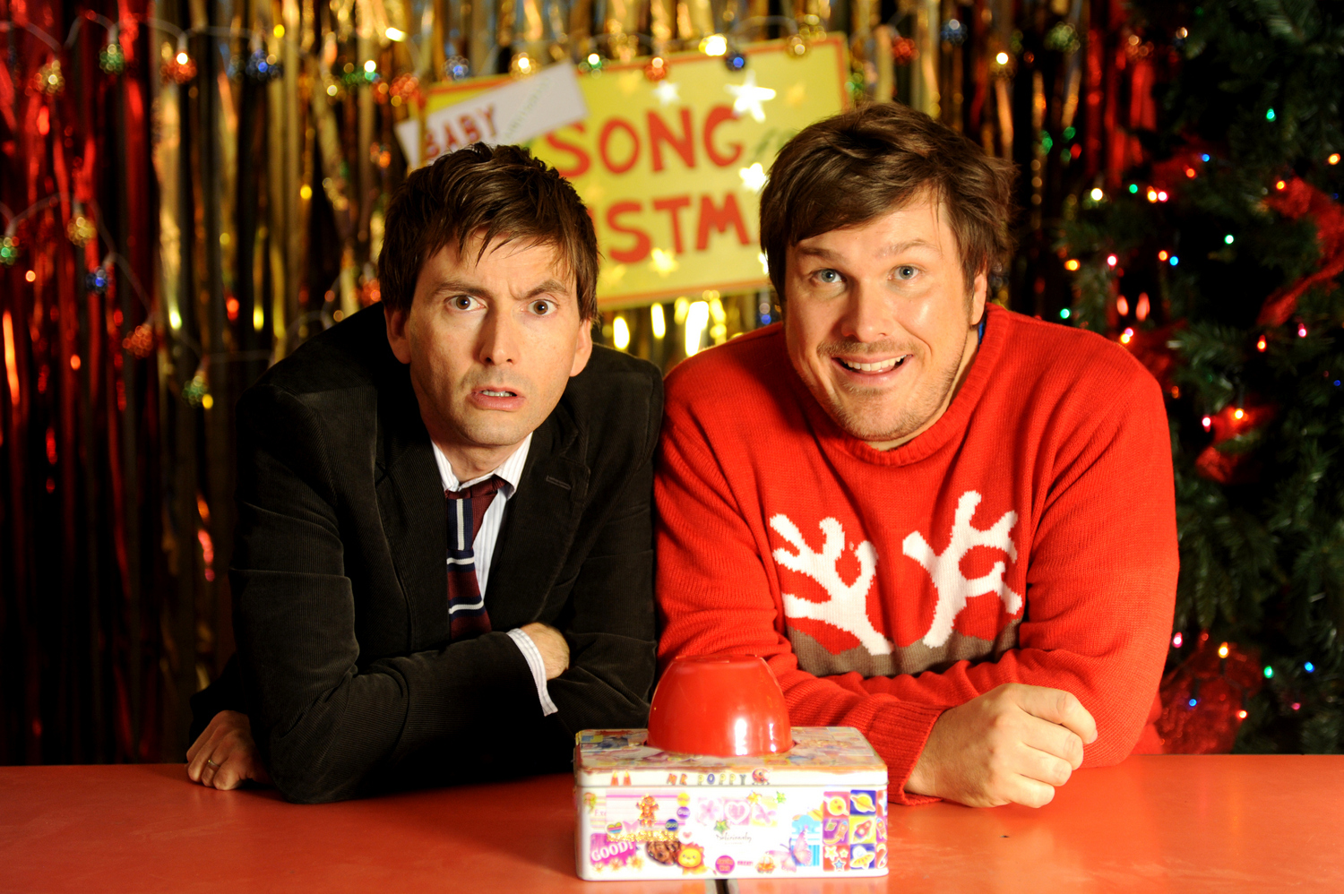 PHOTOS - Festive Throwback Thursday: David Tennant Stars In Nativity 2 ...
