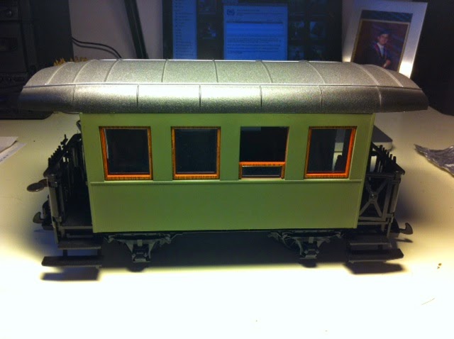The Elly James & Keith Light Railway: 2-axle coach repaints...
