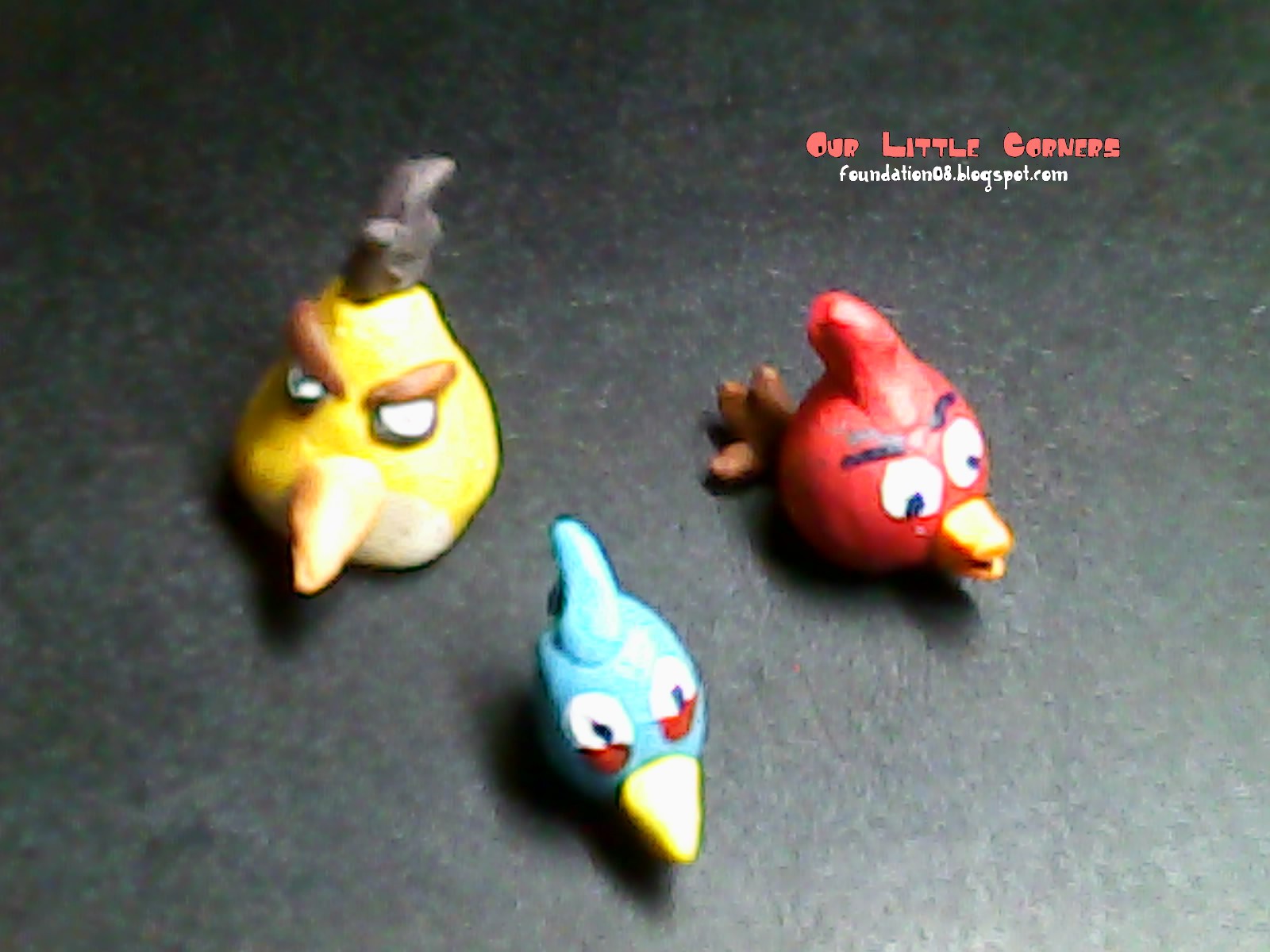 OUR LITTLE CORNERS: Clay Craft # 12 : The Angry Birds
