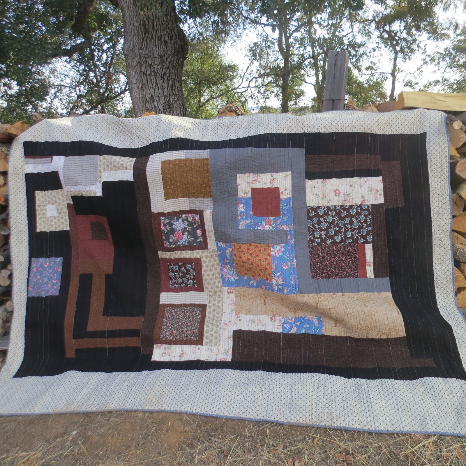 Thrift Shop Commando: Sewing Time Measured in Vinyl