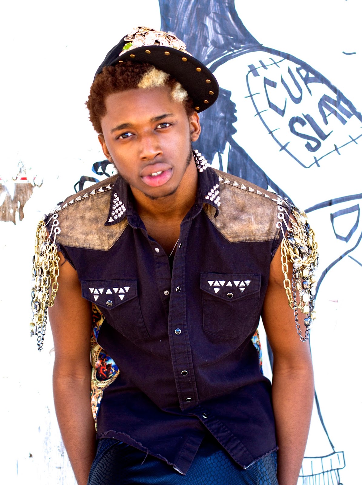 HIGH ROLLA NAIJA ENTERTAINMENT : NEW MUSIC PREMIER : UCHE - SHOO-FLY