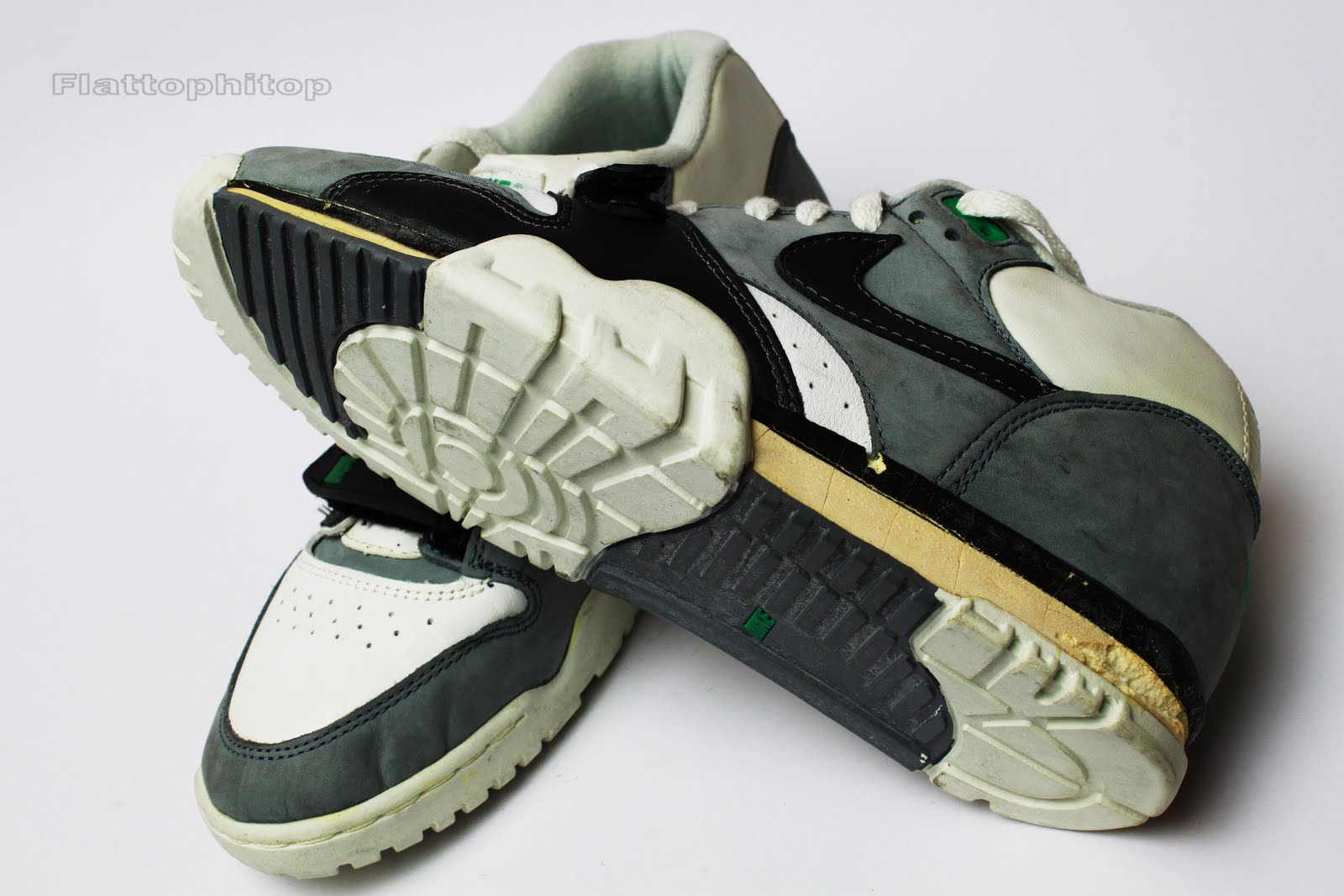 Flattophitop!: NIKE AIR TRAINER HIGH (1990)