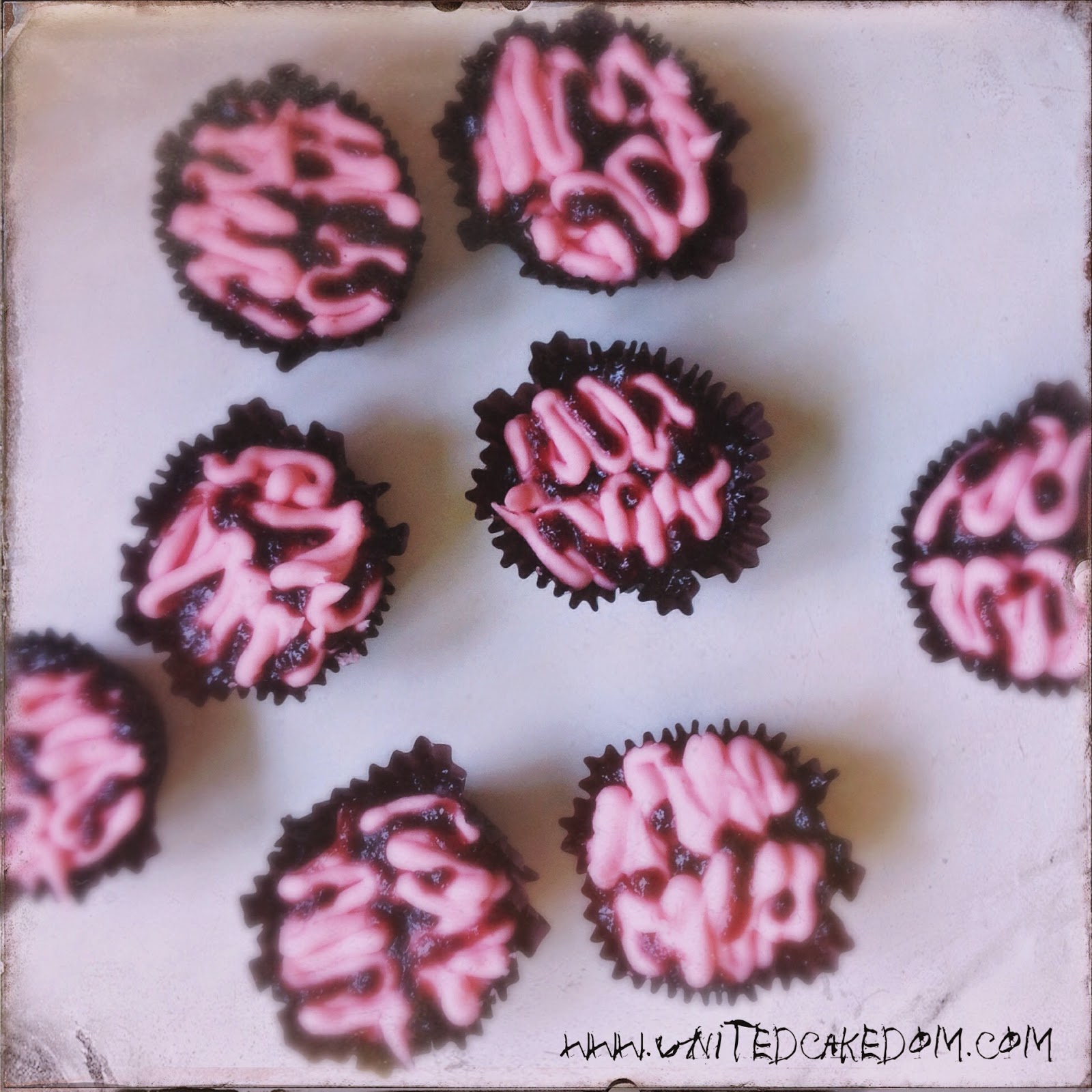 United Cakedom: Zombie Brain Cupcakes for Zombie Awareness Month