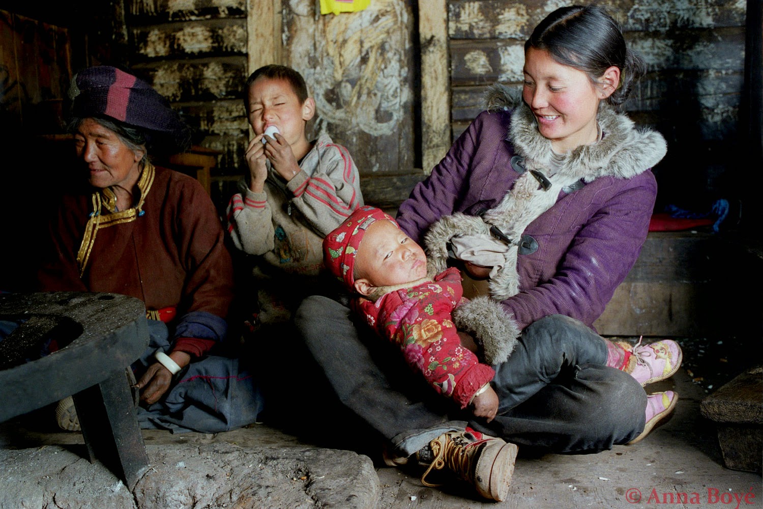 OLTRE IL MURO: ARTE e FOTOGRAFIA: ANNA BOYE | PHOTOGRAPHER