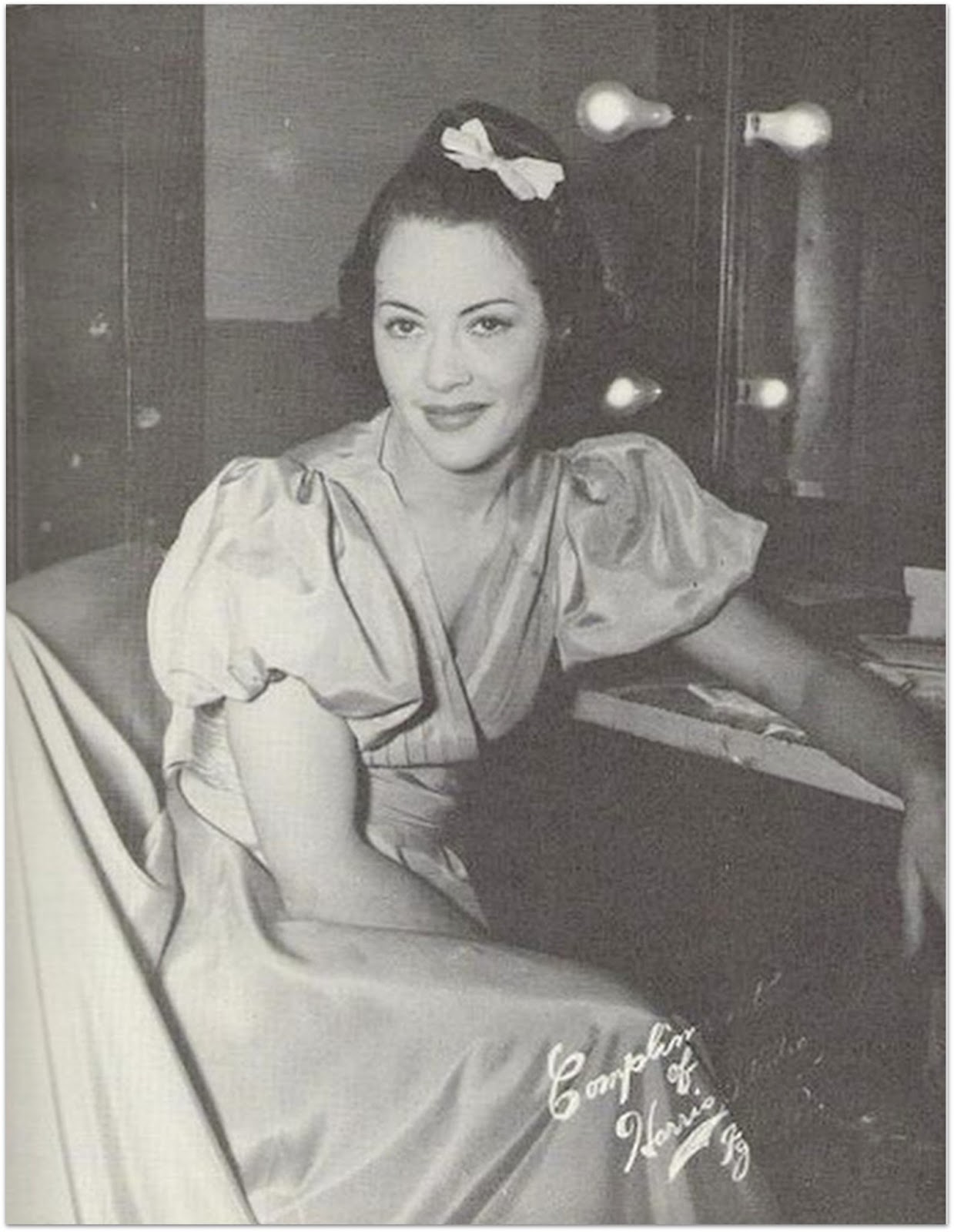 Brown Sugar: Over 80 Years of America's Black Female Superstars: Fredi ...