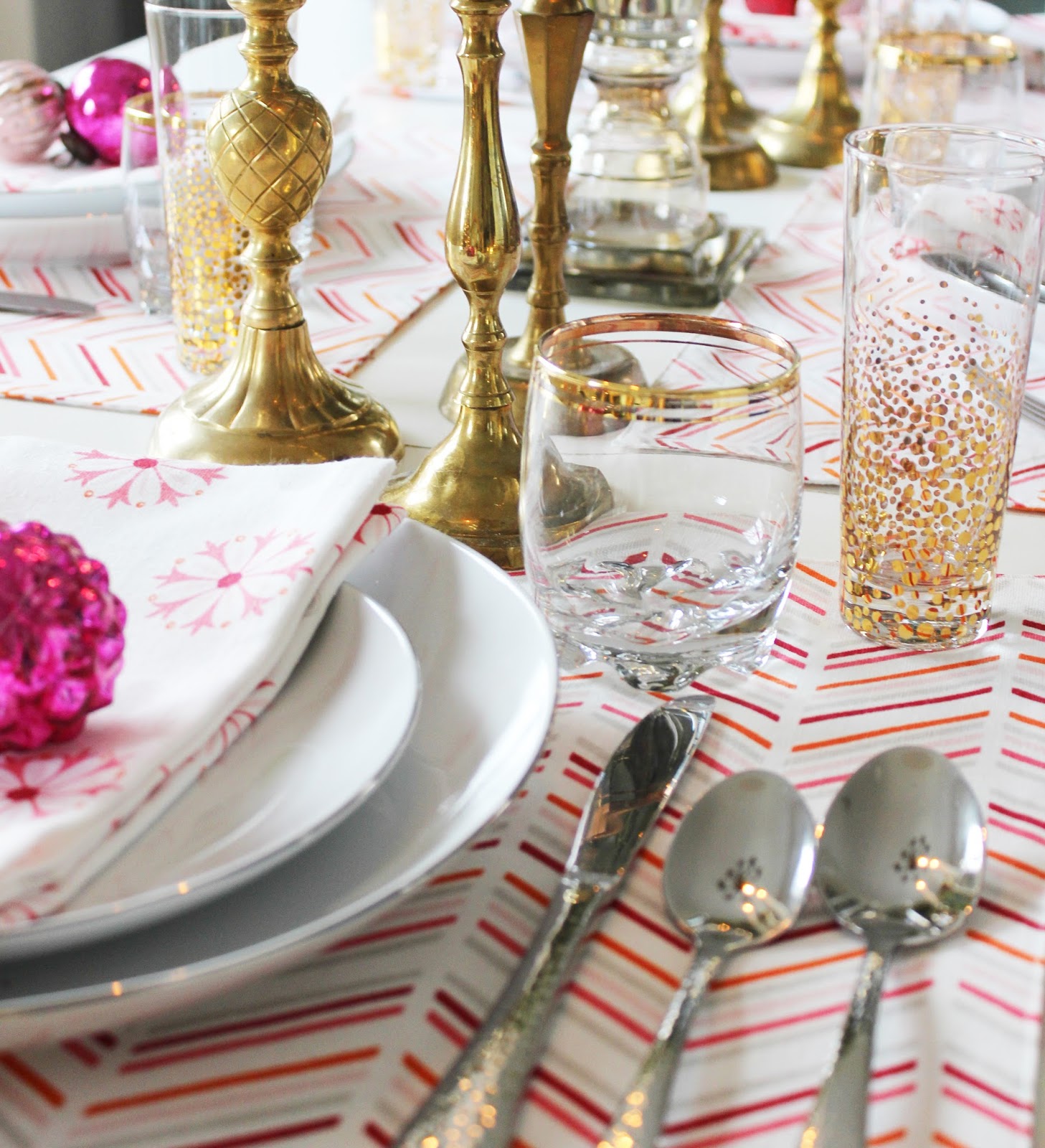 Tiffany Leigh Interior Design: Setting the Table, Sarah Style