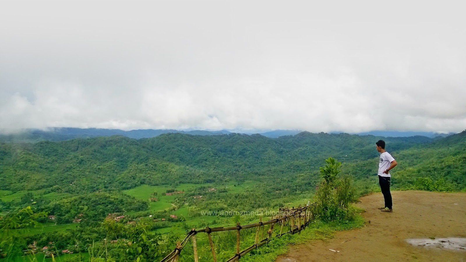 Androzmeda: Nama Perbukitan di Kabupaten Kebumen