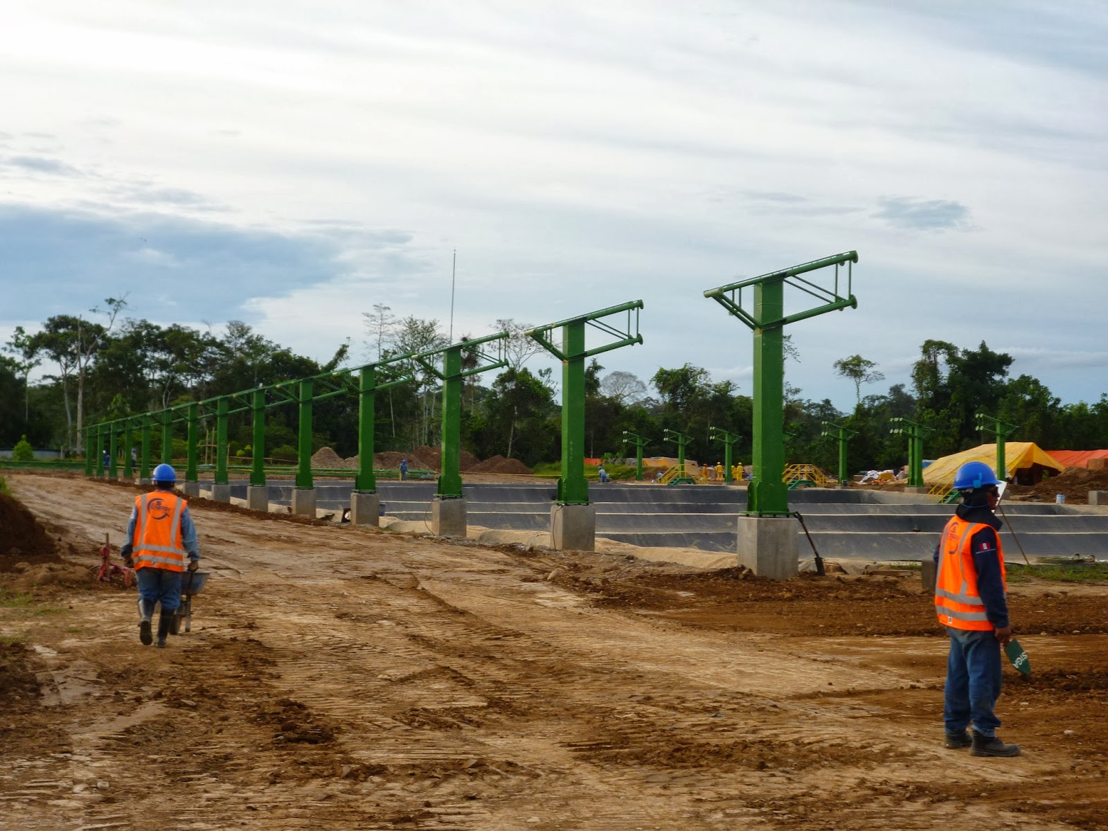 Edificaciones Y Proyectos EIRL: 2014