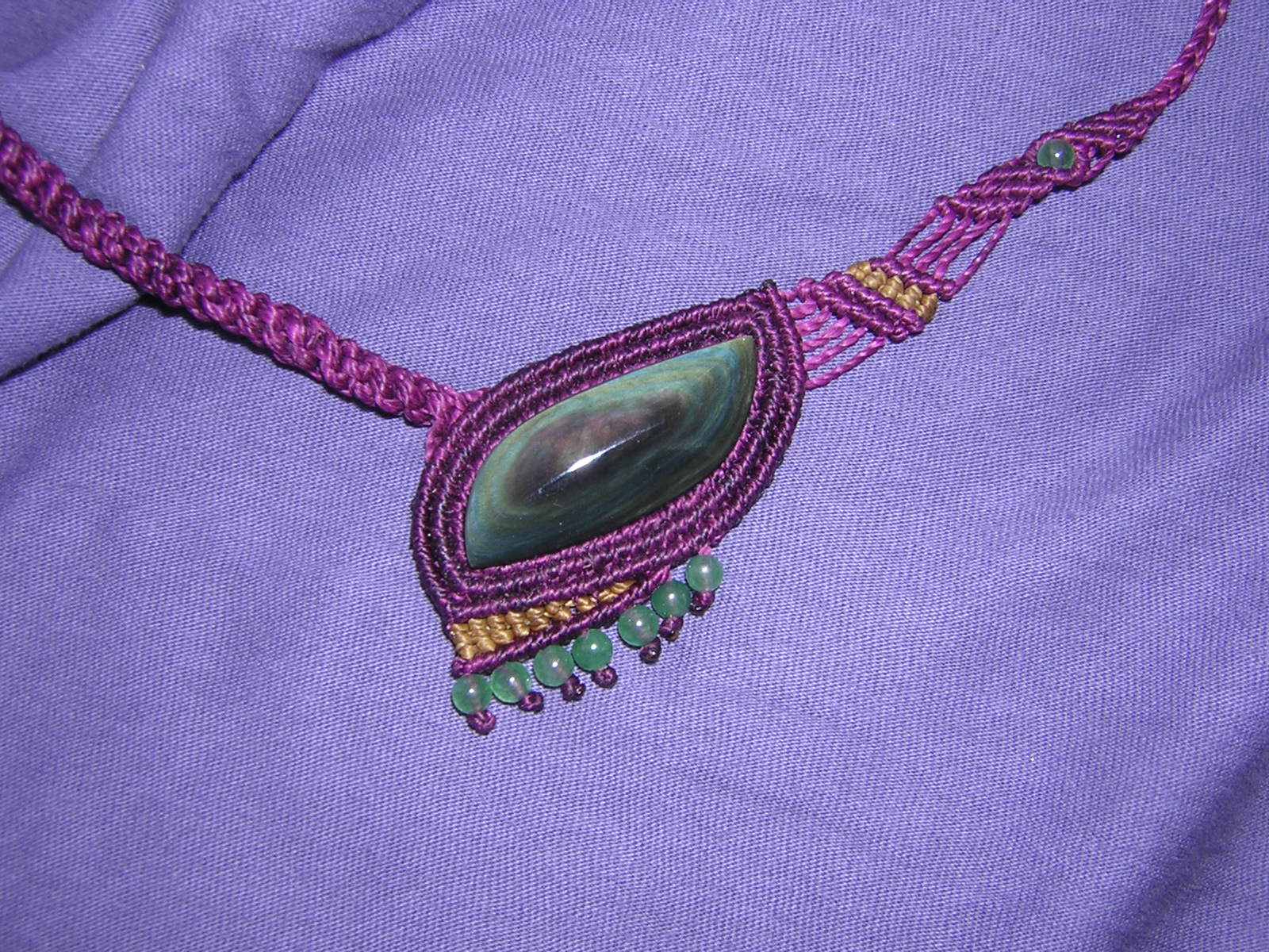 ARIANNAREN HARIA: Collares de macrame : los medianos....