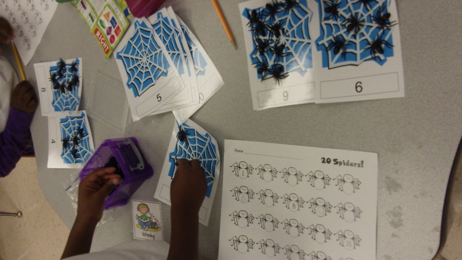 Sweet Kindergarten: Fall/Halloween Centers