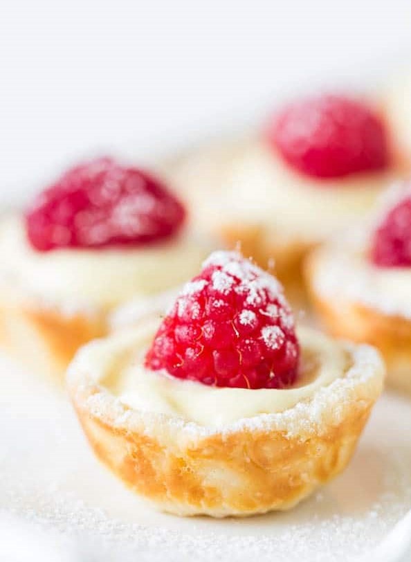 Raspberry Lemon Tartlets - FOOD AND DRINK