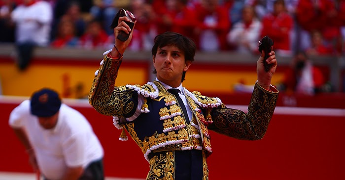 PLANETA DOS TOUROS - Para Aficionados: Roca Rey “O Rei de Pamplona”