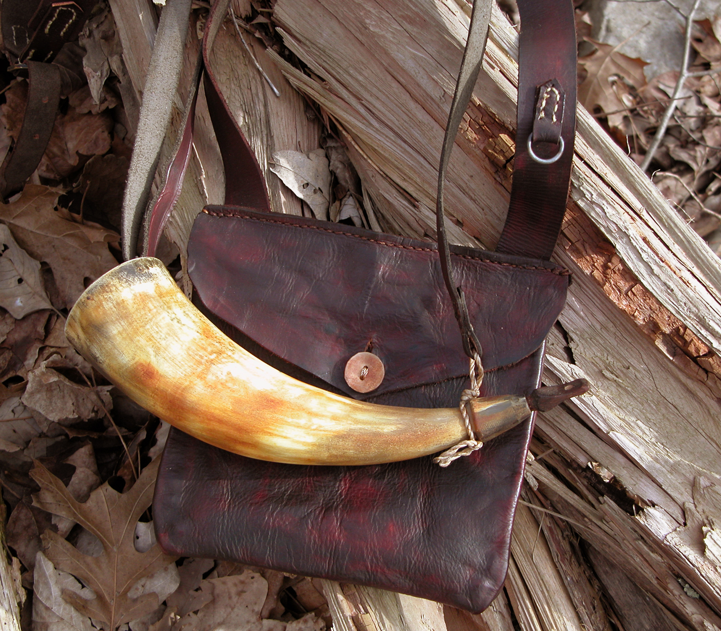 Contemporary Makers: Bob Weigand Hunting Pouch with Powder Horn