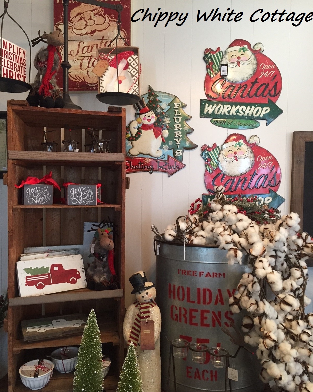 Chippy White Cottage: Rummaging Around