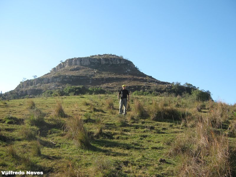E O BIXO PEGANDO...: CERRO MIRIÑAQUE